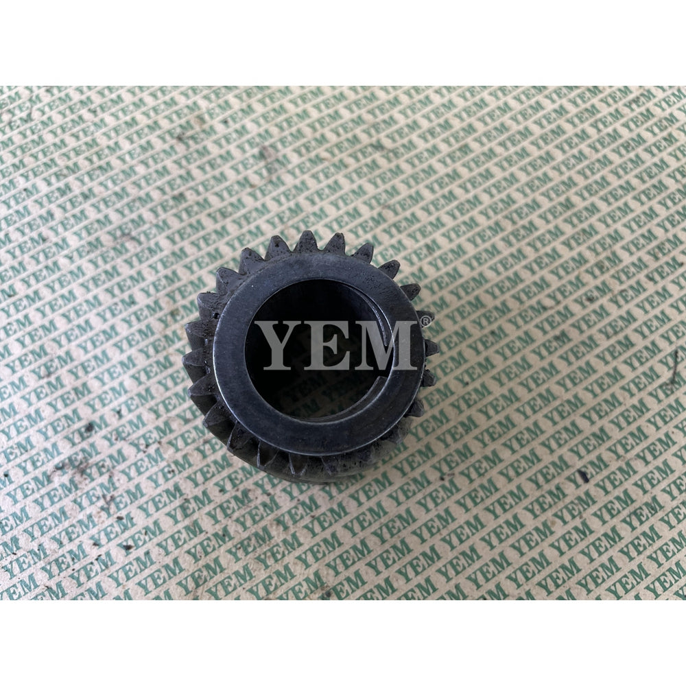 USED CRANKSHAFT GEAR FOR KUBOTA D722 ENGINE